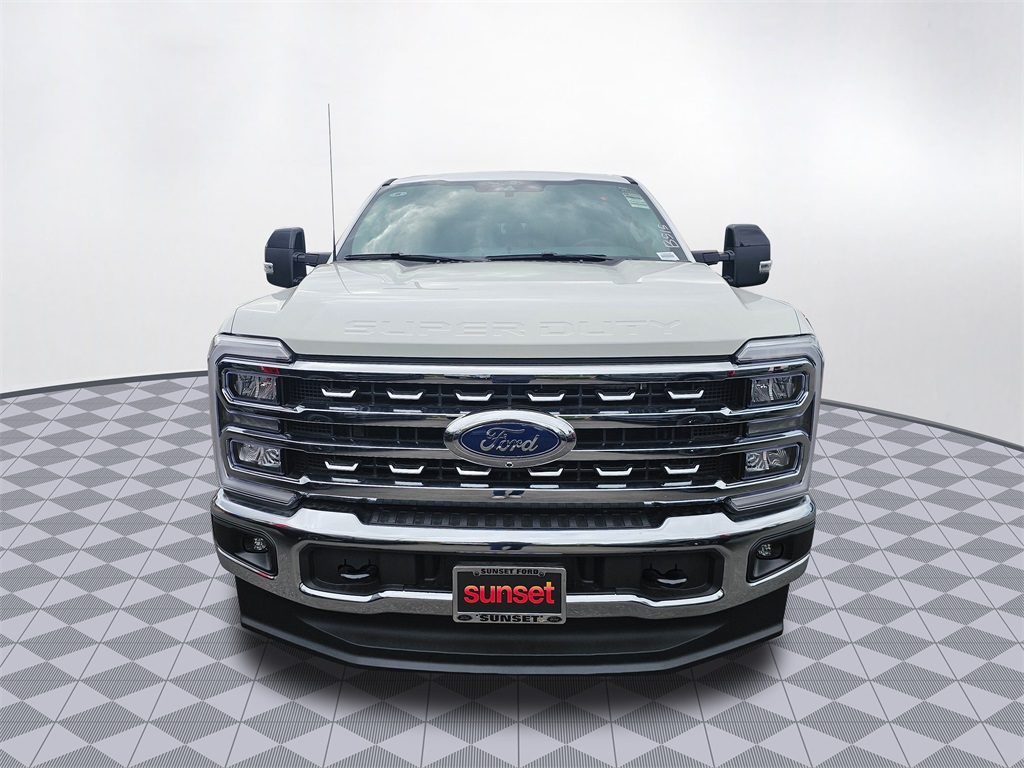 New 2026 Ford F-350SD Lariat 4D Crew Cab in #T25426 | DigAd Chassis 3