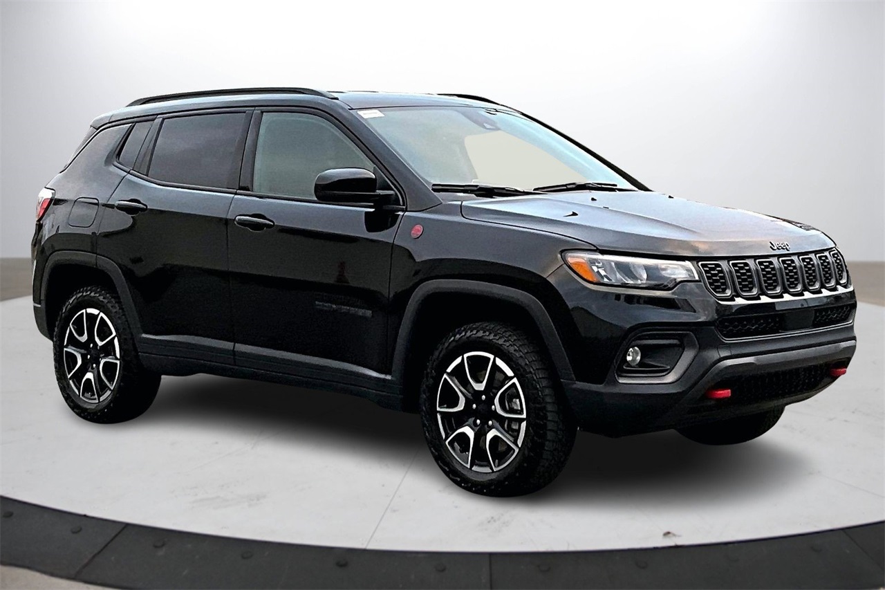 Certified Pre-Owned 2024 Jeep Compass Trailhawk 4D Sport Utility in ...