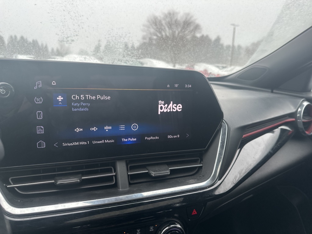 Pre-Owned 2024 Chevrolet Trax 2RS 4D Sport Utility in #HWT260544A ...