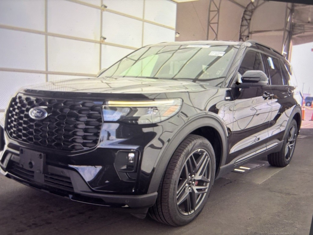 2025 Ford Explorer - 1FMUK8KH5SGB45814 | Trucks.com
