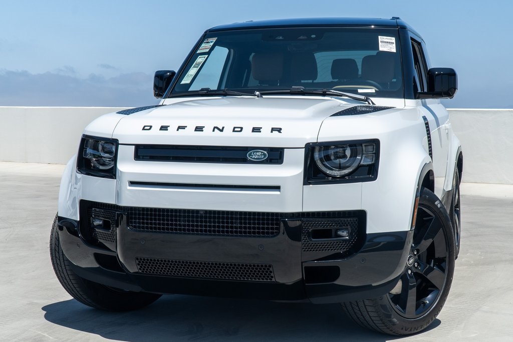 New 2025 Land Rover Defender 90 X-Dynamic SE 2D Sport Utility in Mt ...